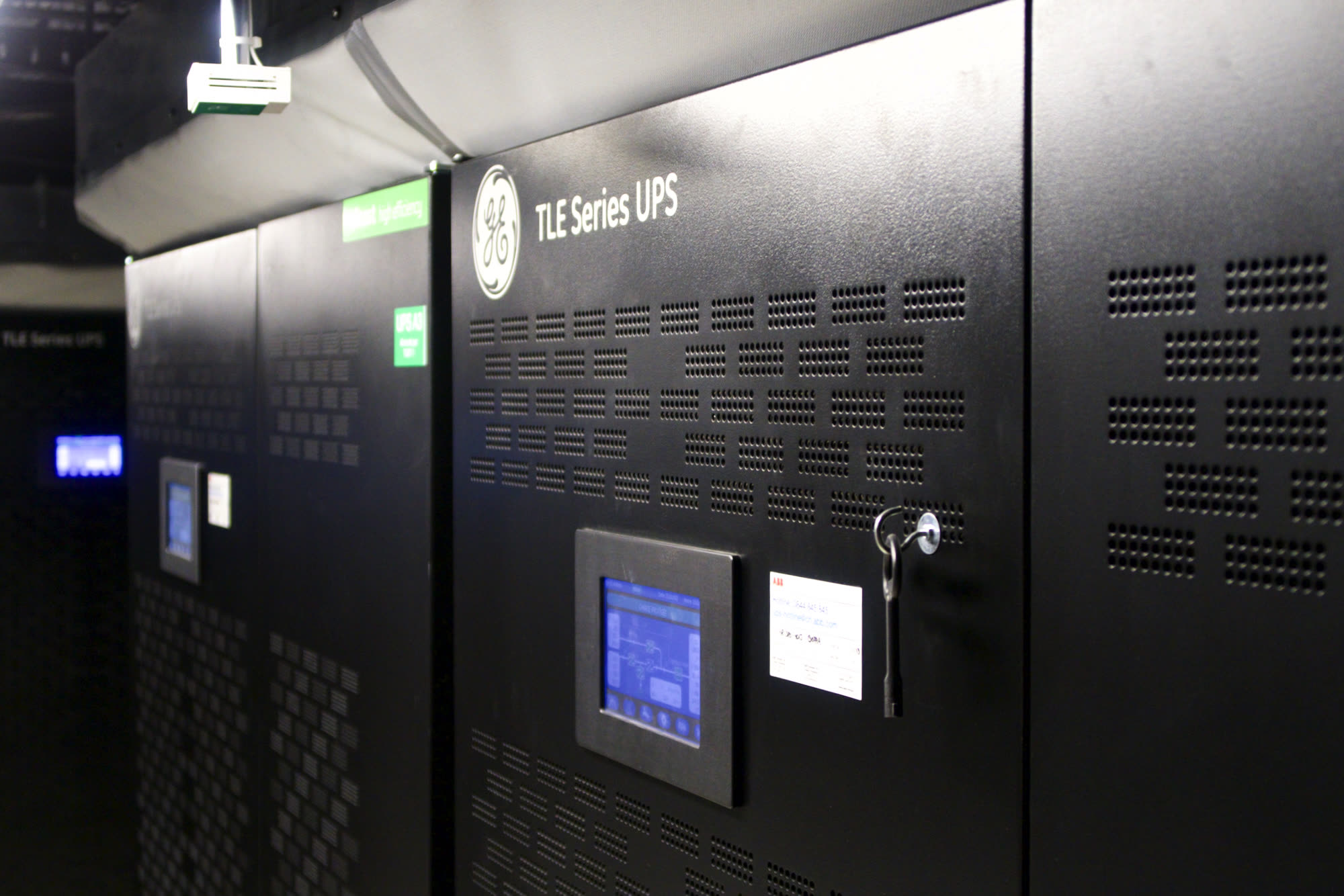 Une tech plus verte : comment Infomaniak veut chauffer Genève avec un ...