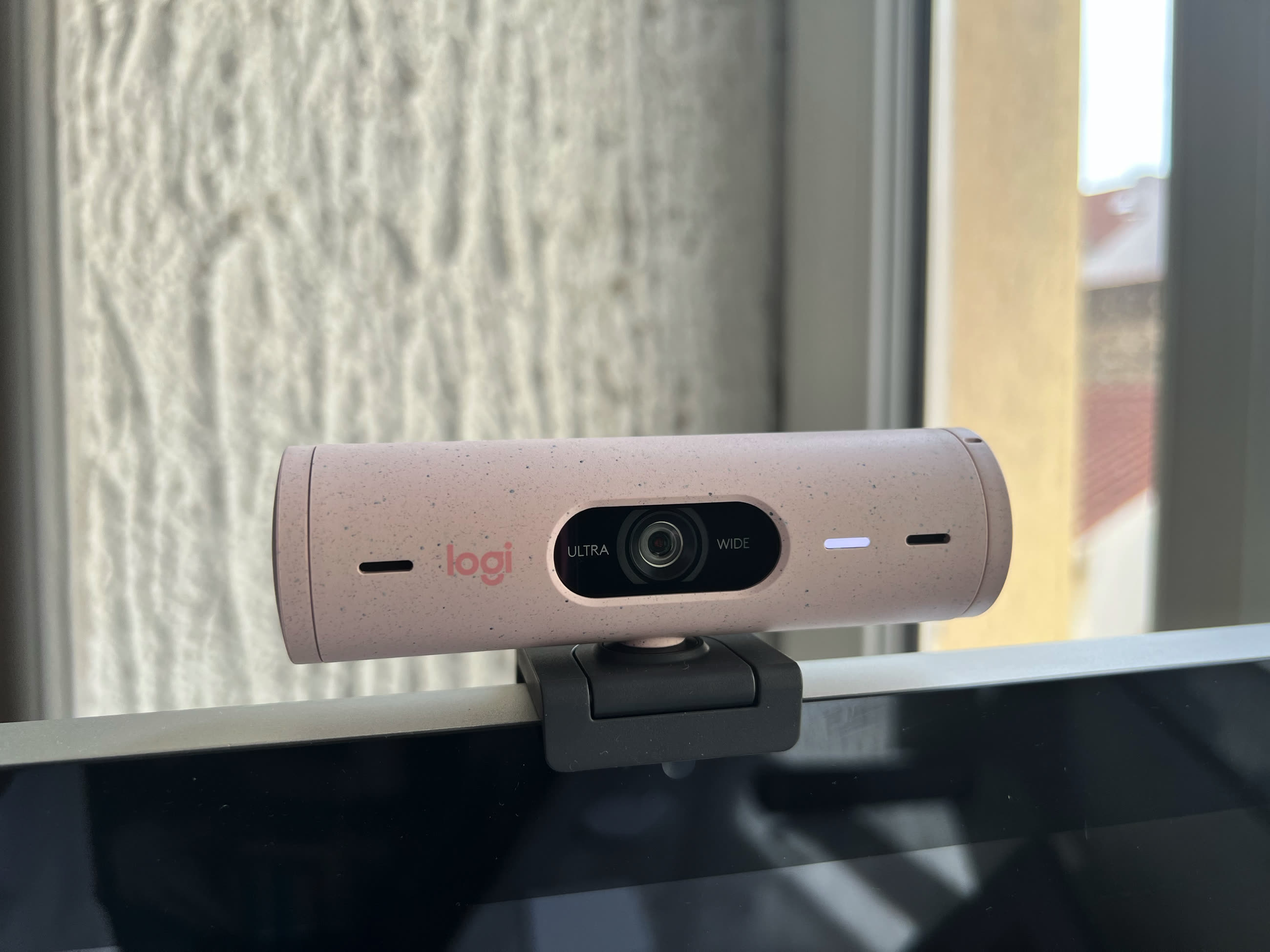 Test de la Brio 500 de Logitech : une bonne webcam 1080p - MacGeneration