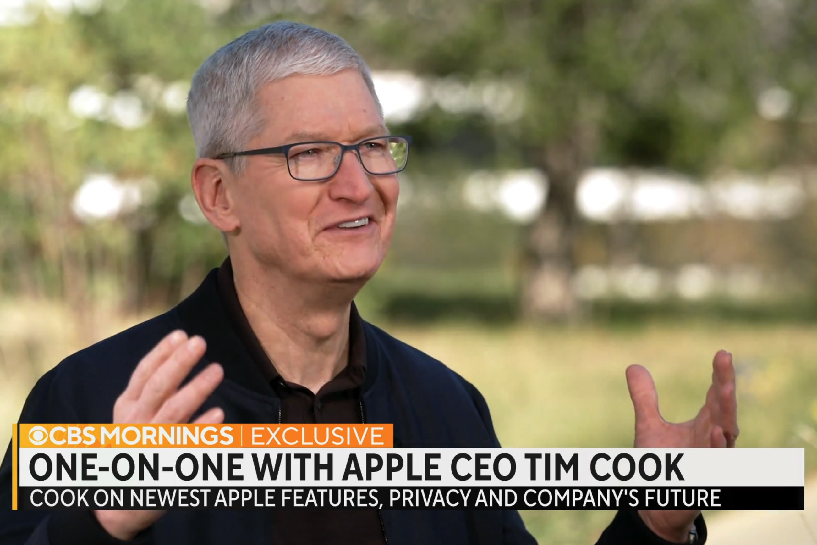 Tim Cook prévient : Twitter restera dans l’App Store… tant que la ...