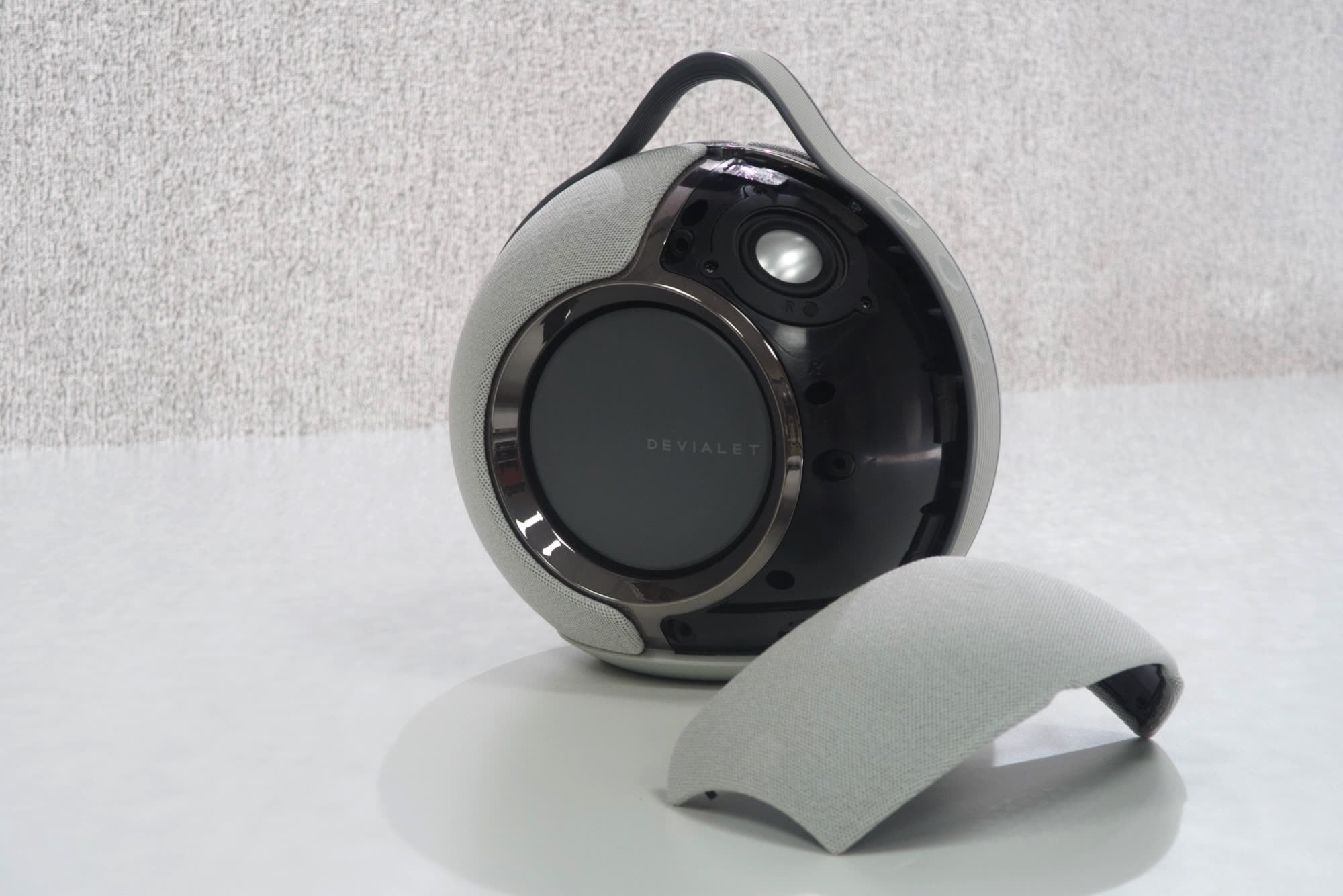 Test de la Devialet Mania : une enceinte portable AirPlay à 800 €, est ...