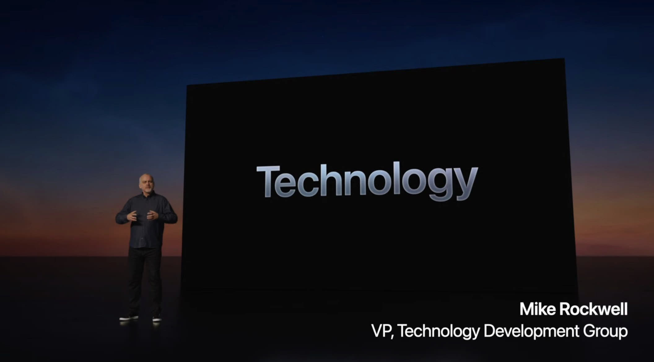 Pourquoi Apple a-t-elle une division interne dédiée au Vision Pro ...