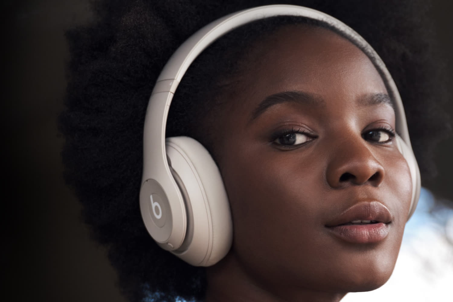 Les Studio Buds+ de Beats sont enfin disponibles en France ...