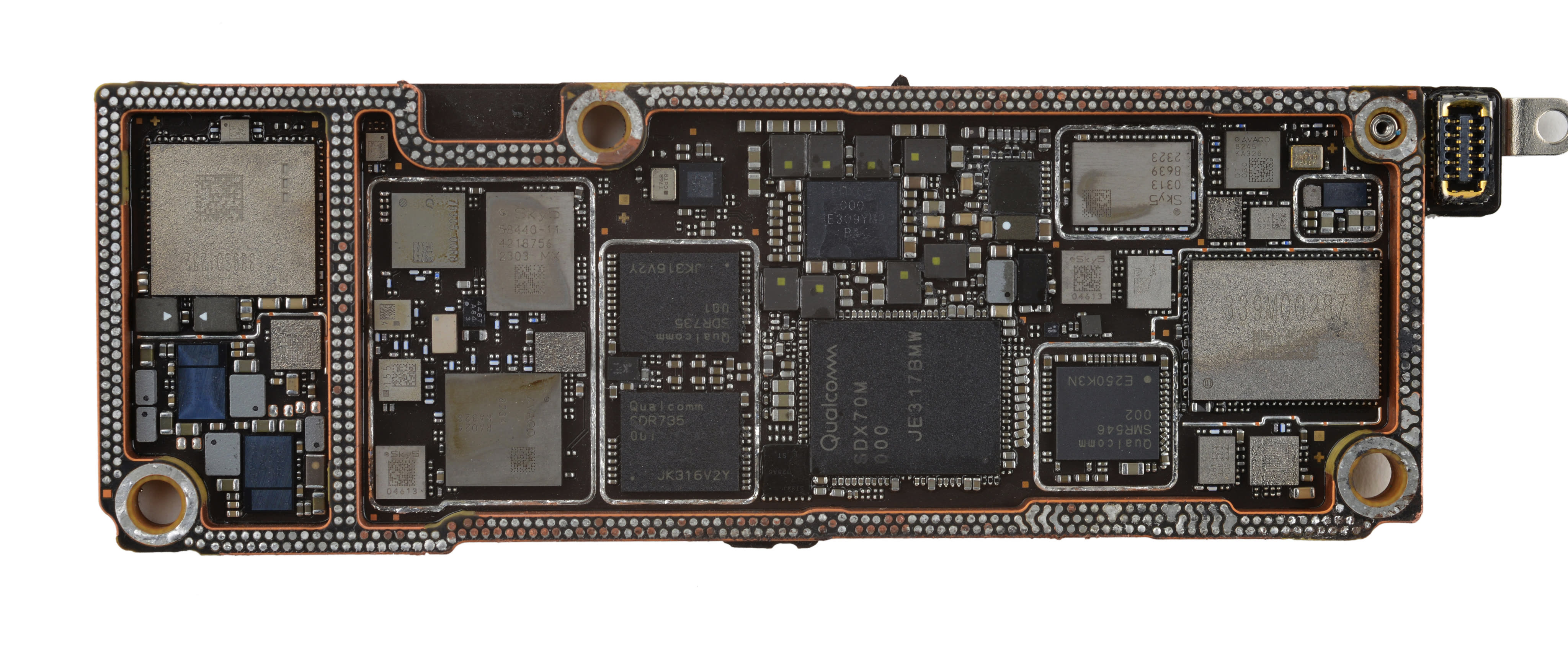 Apple pourrait réduire l'épaisseur des entrailles des iPhone - iGeneration