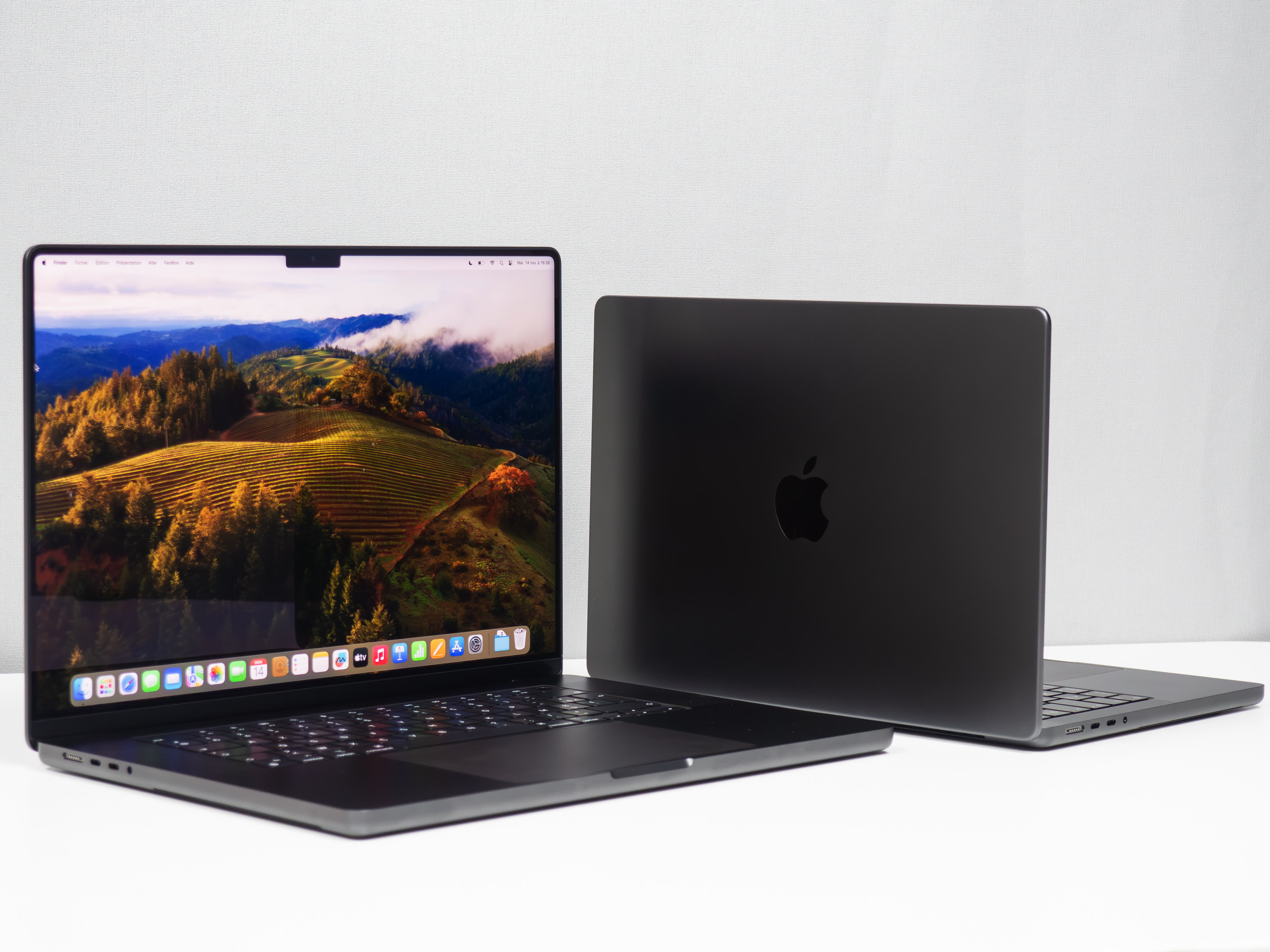 Test des MacBook Pro M3 Pro et M3 Max : des champions hors norme ...