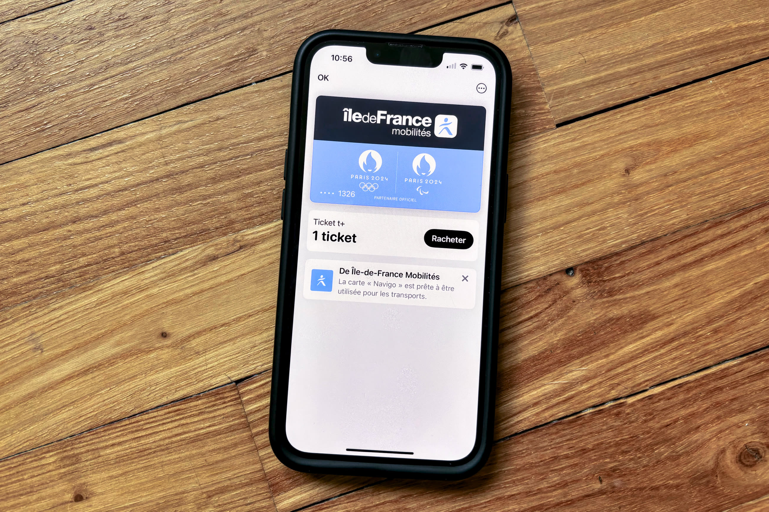 La carte Navigo trouve une place dans l’app Cartes sur l’iPhone, sauf ...