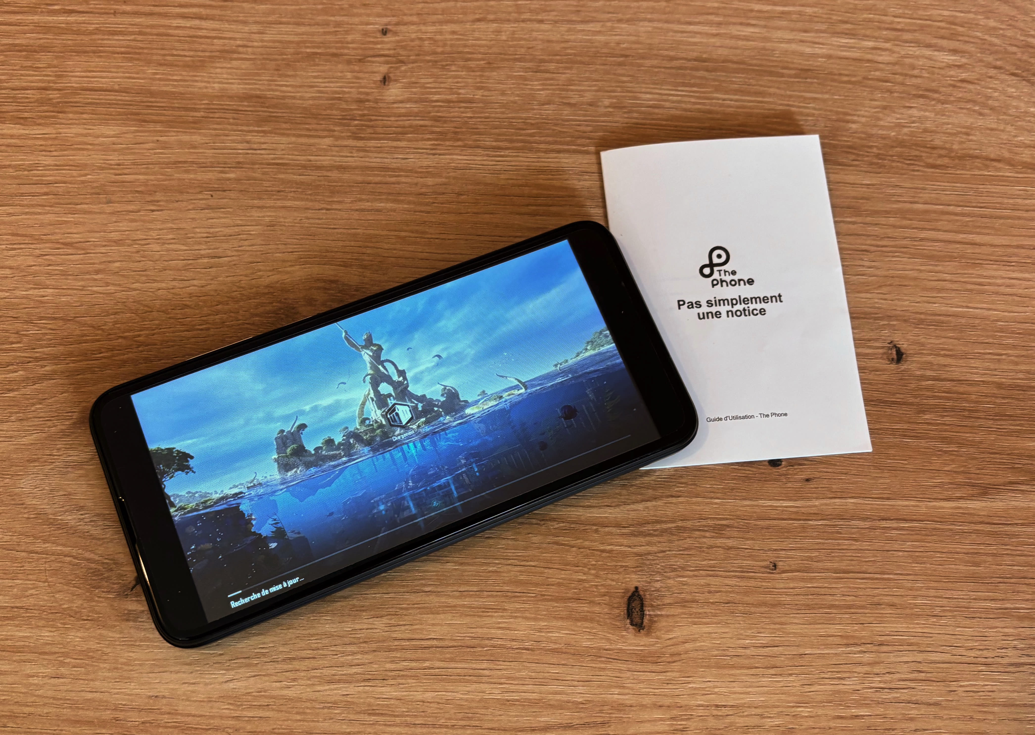 The Phone, le téléphone « sans internet » pour les collégiens déjà ...