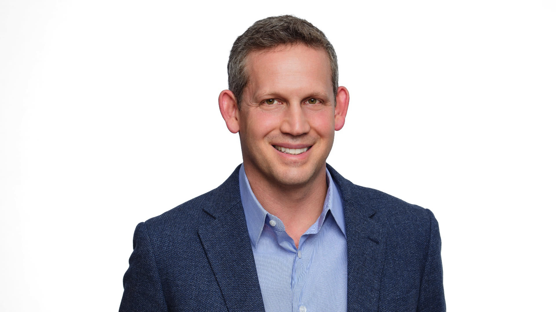 L'ancien vice-président des services d'Apple Peter Stern devient CEO de ...