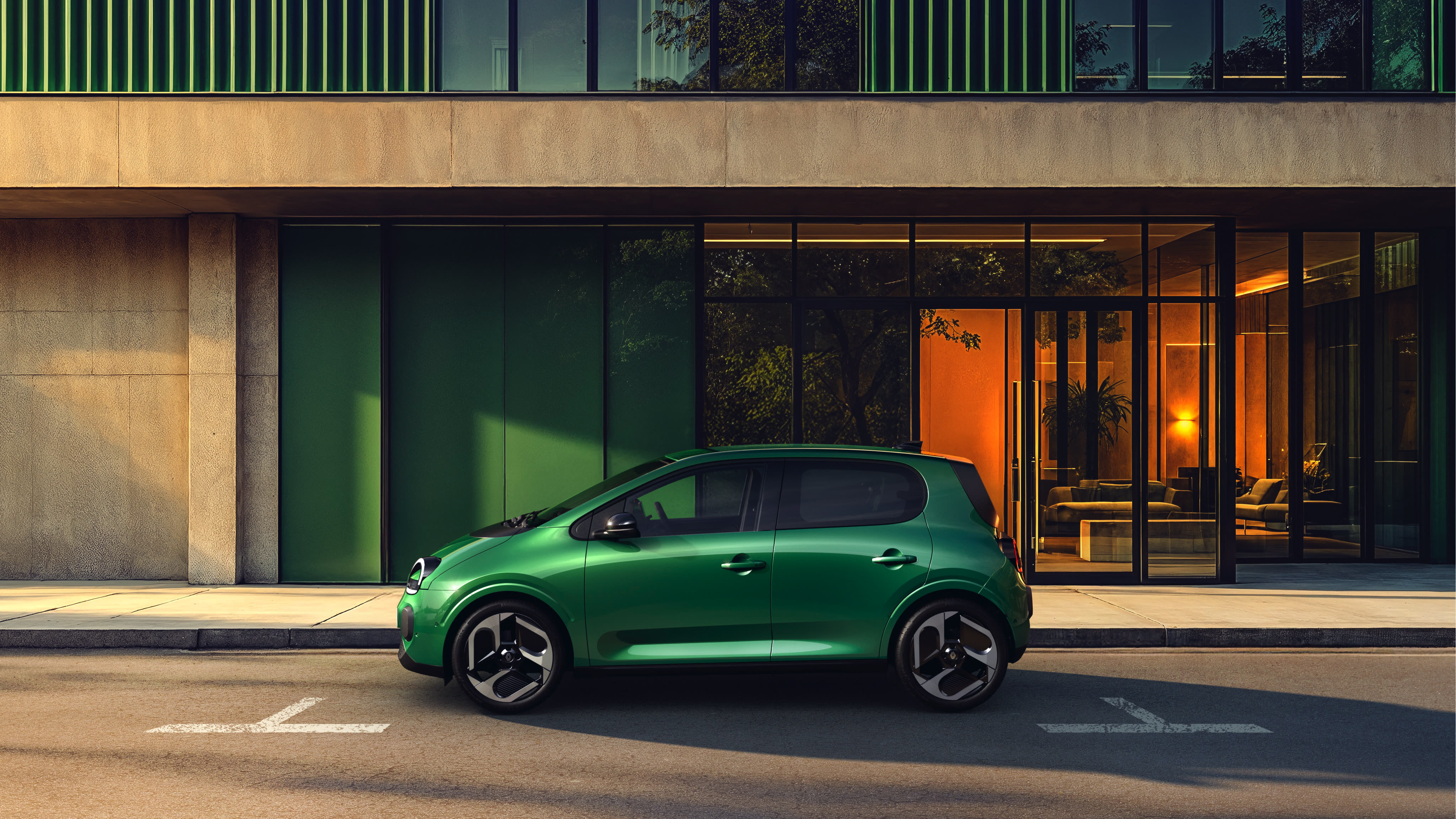 Renault dévoile sa nouvelle Twingo, électrique et néo-retro, promise à ...